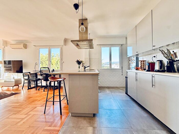 Appartement à vendre - Nice, Cimiez - 3 pièces - 2 chambres