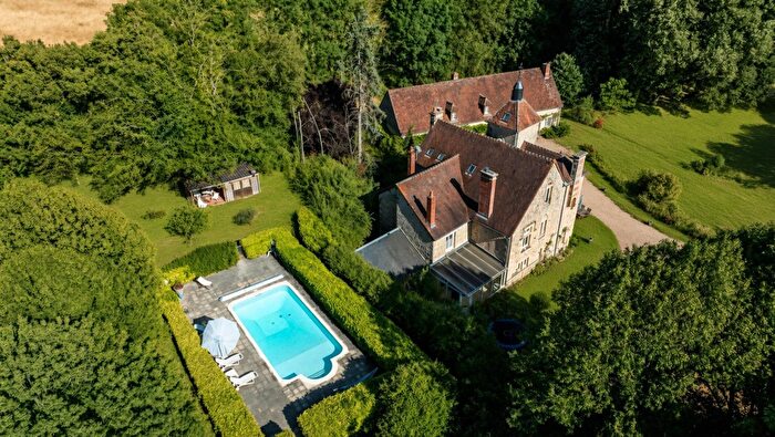 Nevers, République, Préfecture - Maison 17 pièces à vendre