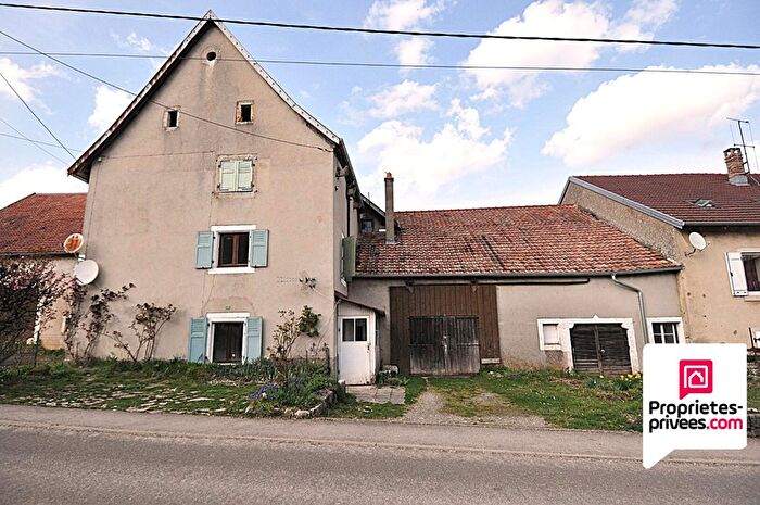 Maison 7 pièces à vendre à Thulay