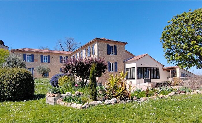 Peyrusse-Massas : Maison 9 pièces à vendre