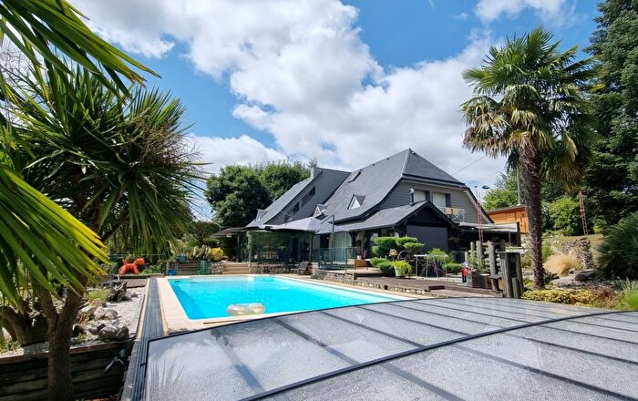 Tarbes, Gespe, Courte Boule : Maison 8 pièces à vendre