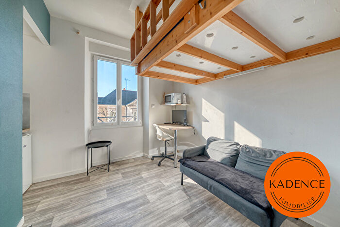 Appartement à vendre - Quartiers Centre, Colombier - 1 pièce