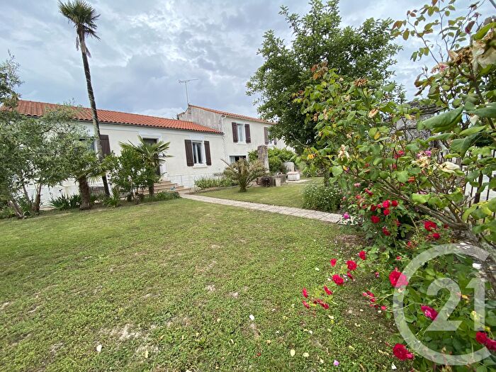 L'Île-d'Elle : Maison 6 pièces à vendre