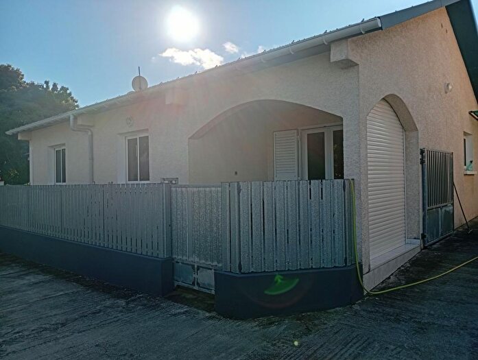 Saint-Louis, La Rivière, Ouaki : Maison 3 pièces à louer