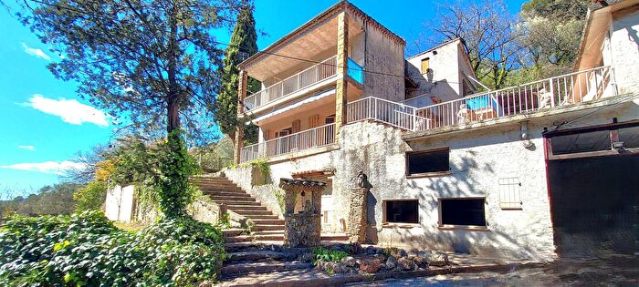 Maison à vendre - La Trinité - 6 pièces - 4 chambres