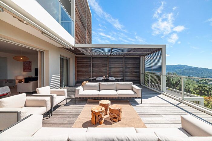 Appartement à vendre - Nice, Gairaut - 5 pièces - 4 chambres