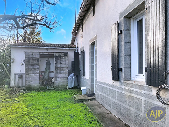 Maison à vendre - Maulévrier - 4 pièces - 3 chambres