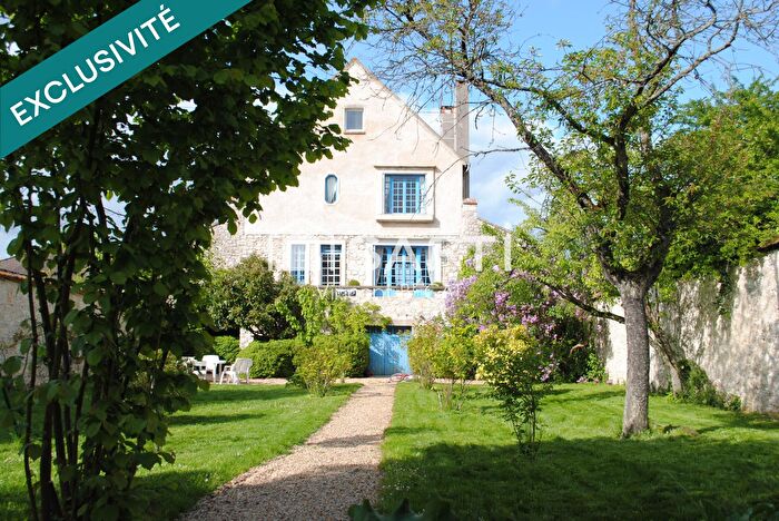 Maison à vendre - Moret-sur-Loing - 8 pièces - 6 chambres