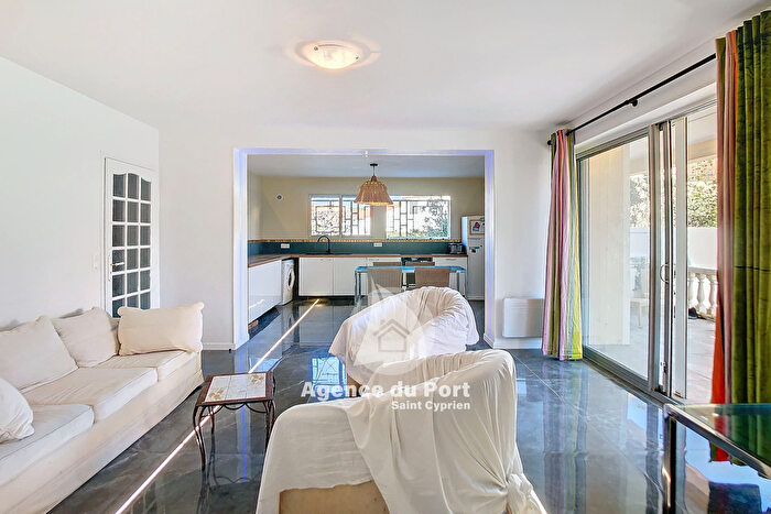 Appartement à vendre - Saint-Cyprien, Le Port - 4 pièces - 3 chambres