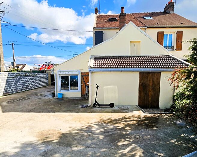 Maison à vendre - Boissy-sous-Saint-Yon - 4 pièces - 2 chambres
