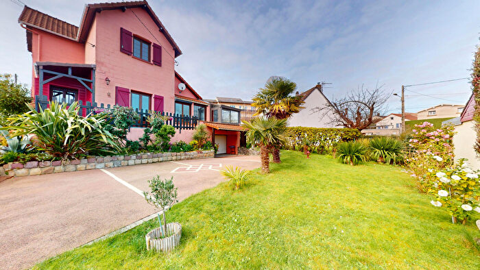 Maison à vendre - Le Havre, Tourneville, Haut-Graville, Mare au Clerc Acacias - 5 pièces - 3 chambres