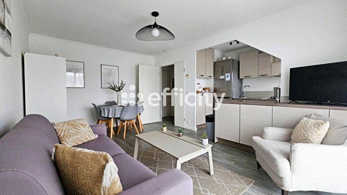 Appartement à louer - Montévrain - 2 pièces - 1 chambre