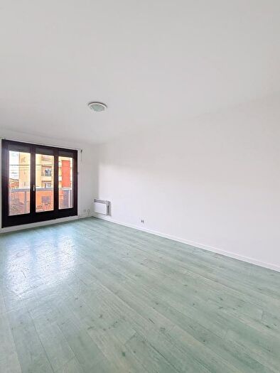 Appartement à louer - Clermont-Ferrand, Saint-Jacques - 1 pièce