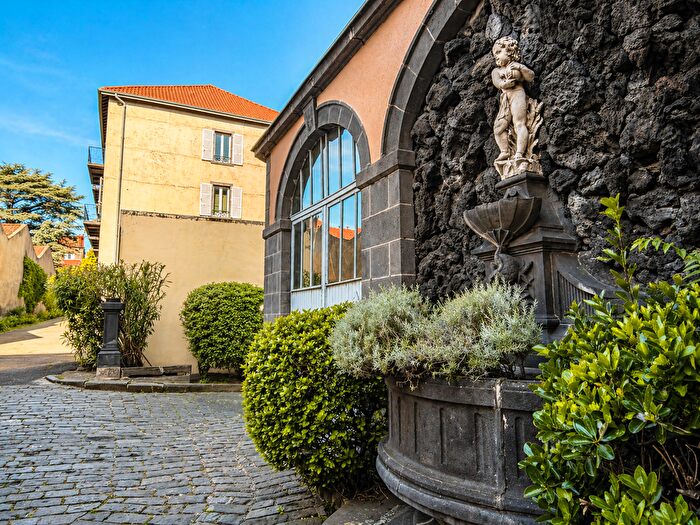 Clermont-Ferrand, Jaude, Fontgiève Saint-Alyre : Appartement 5 pièces à vendre