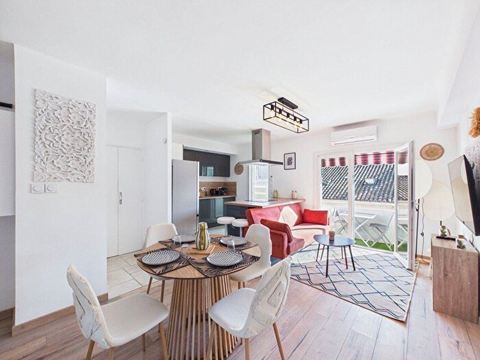 Pont de Vivaux, Marseille 10ème arrondissement - Appartement 4 pièces à louer