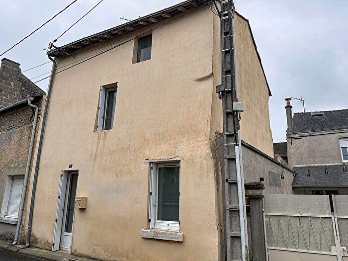 Maison 3 pièces à Doué-la-Fontaine, à vendre