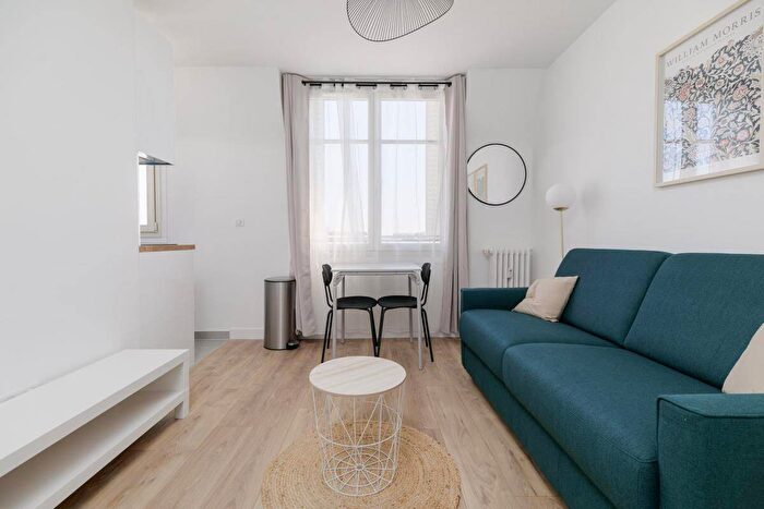 Centre-Mairie, Asnières-sur-Seine - Appartement 1 pièce à louer