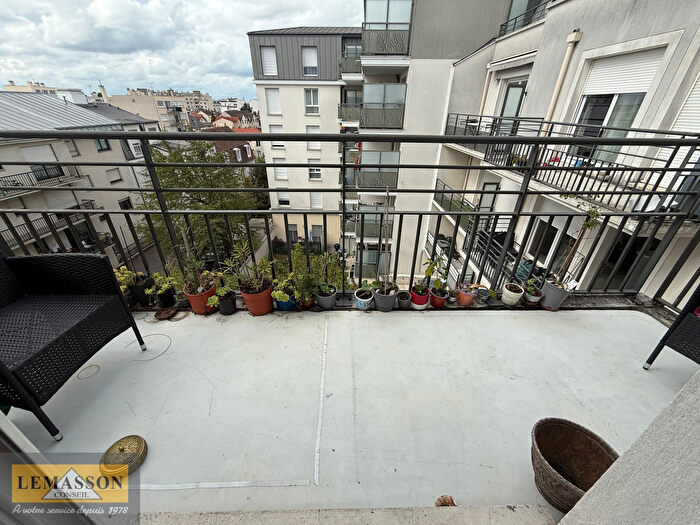 Appartement à vendre - Drancy, Le Petit Drancy - 2 pièces - 1 chambre