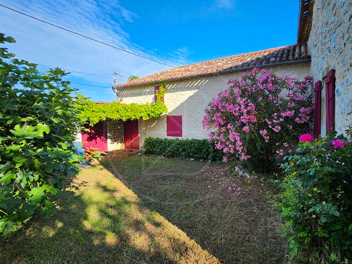Maison 7 pièces à vendre à postalCode