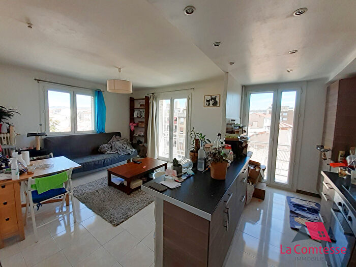 Appartement à louer - Marseille e , La Conception - 3 pièces - 2 chambres