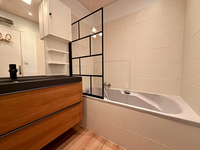 Appartement à vendre - Saint-Herblain, Nord - 4 pièces - 2 chambres