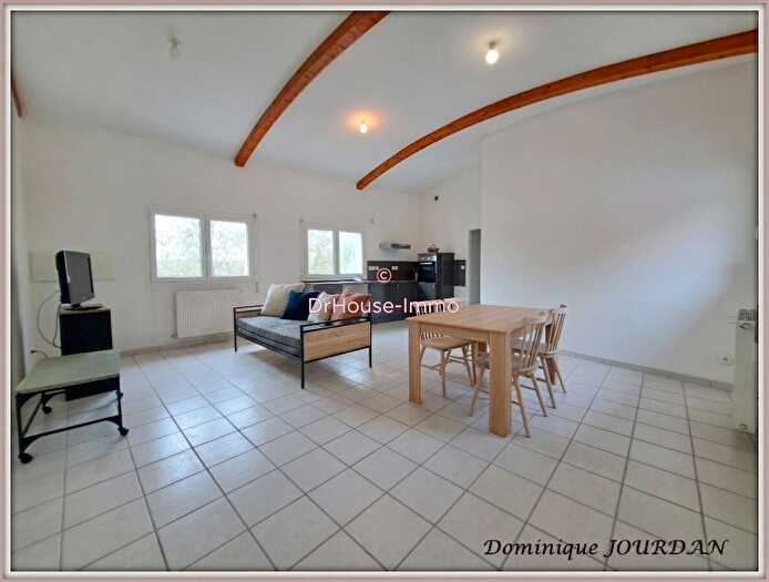 Appartement 3 pièces à Saint-Donat-sur-l'Herbasse, à vendre