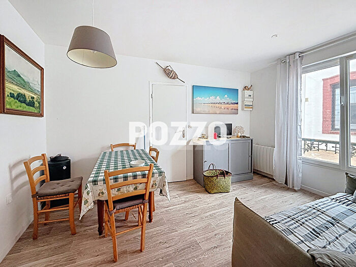 Appartement 3 pièces à Jullouville, à vendre