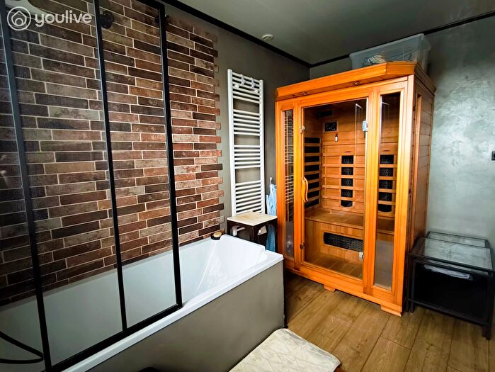 Maison à vendre - Saint-Renan - 6 pièces - 4 chambres