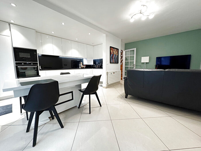 Maison à vendre - Louvres - 5 pièces - 4 chambres