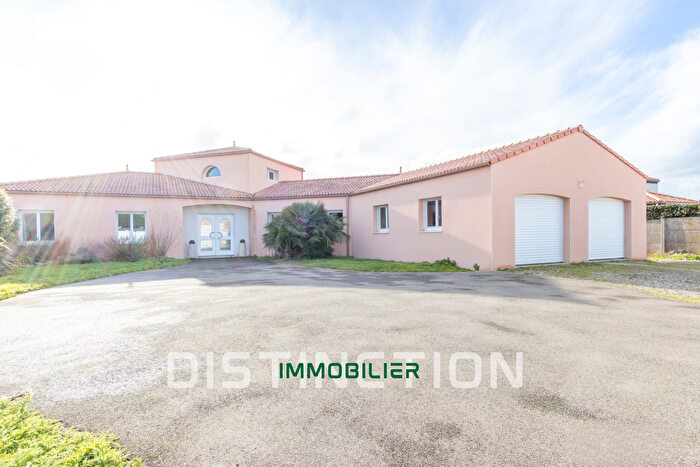 Maison à vendre - Chauvé - 6 pièces - 4 chambres