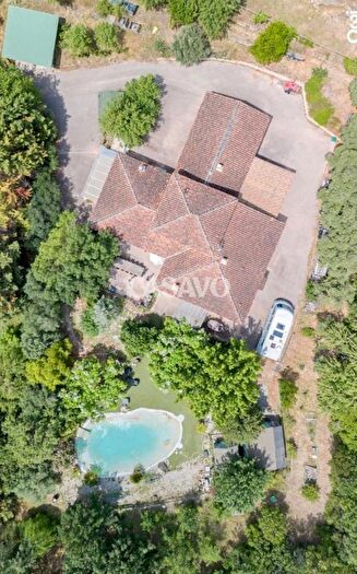 Maison à vendre - Marseille e , Saint-Menet - 10 pièces - 6 chambres