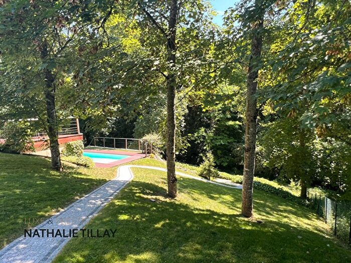 Maison à vendre - La Chapelle-Saint-Mesmin - 7 pièces - 5 chambres