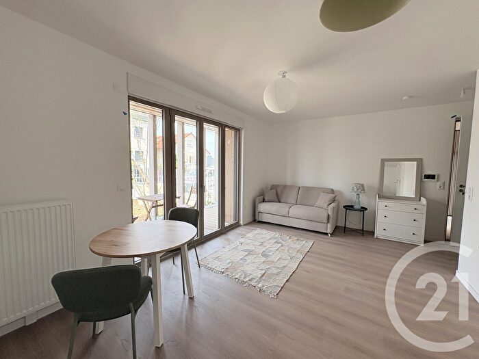 Noisy-le-Grand, Ouest - Appartement 1 pièce à louer