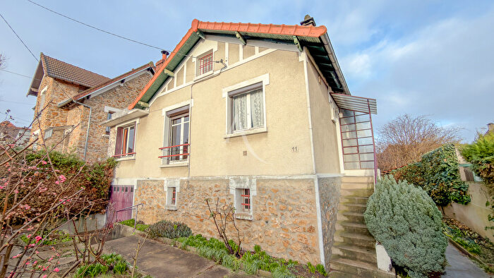 Maison à vendre - Montgeron, G Mangin, LOly, Jules Ferry - 5 pièces - 3 chambres