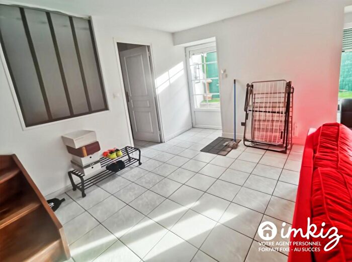 Maison à vendre - Tassin-la-Demi-Lune, Montpinot, Le Bourg - 7 pièces - 6 chambres