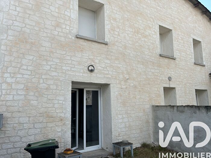 Appartement à vendre - Barbezieux-Saint-Hilaire - 6 pièces - 2 chambres