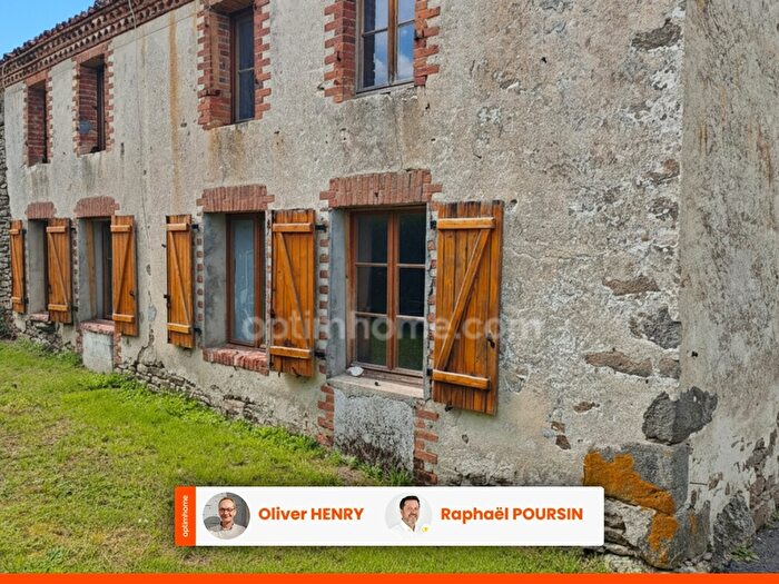 Maison 5 pièces à Saint-Sornin-la-Marche, à vendre