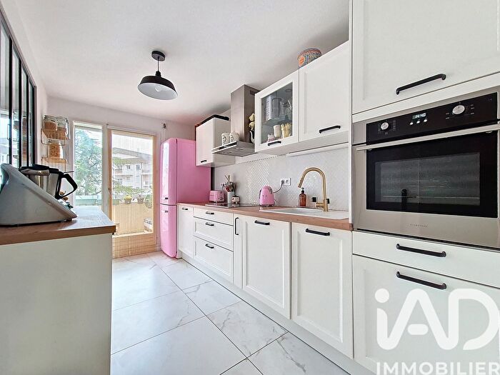 Appartement à vendre - Gaillard - 3 pièces - 2 chambres