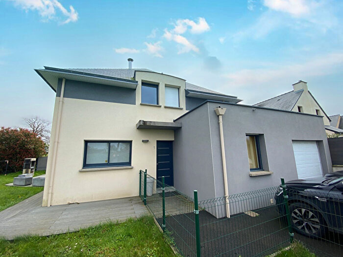 Maisons à vendre et appartements à louer - 1