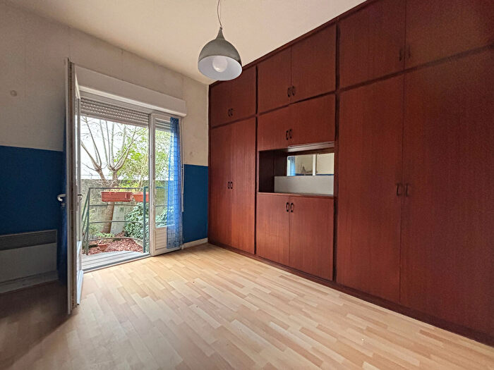 Appartement à vendre - Périgueux, Centre-ville, La Gare, Saint-Martin - 2 pièces - 1 chambre