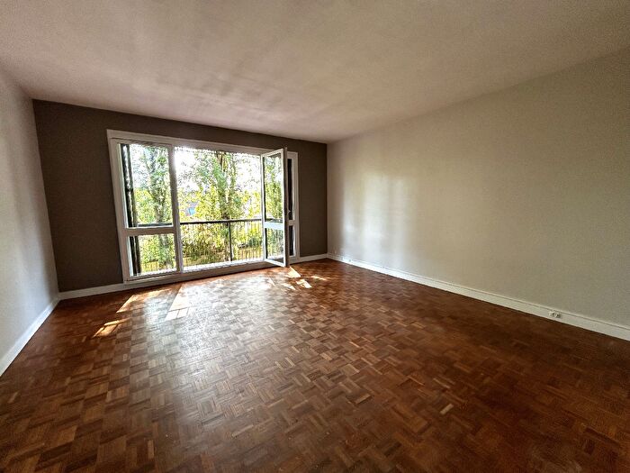 Villebon-sur-Yvette : Appartement 3 pièces à louer