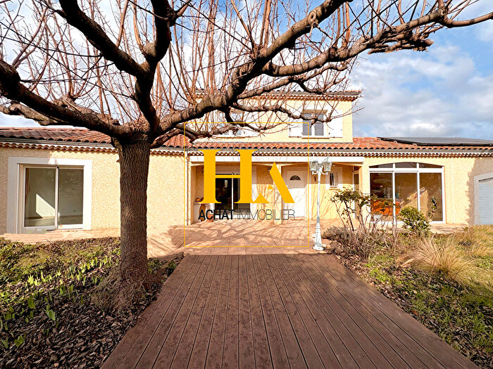 Maison à vendre - La Bégude-de-Mazenc - 7 pièces - 5 chambres