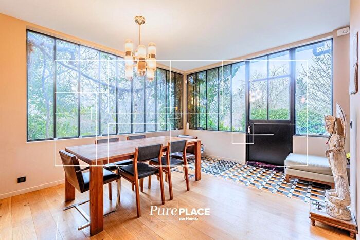 Maison 10 pièces à Deuil-la-Barre, à vendre