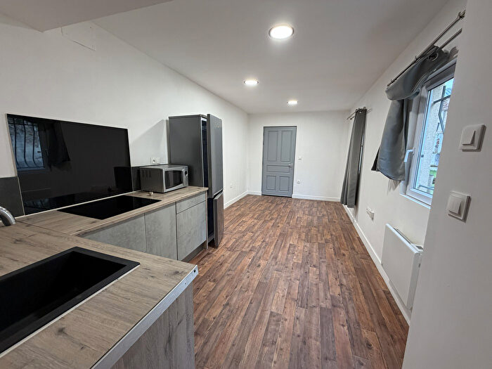 Appartement à louer - Montceau-les-Mines, Bellevue - 1 pièce