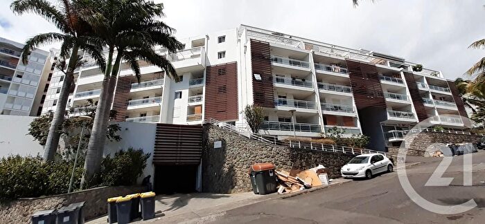 Appartement à louer - Saint-Denis, Le Moufia, Sainte-Clotilde - 3 pièces - 2 chambres