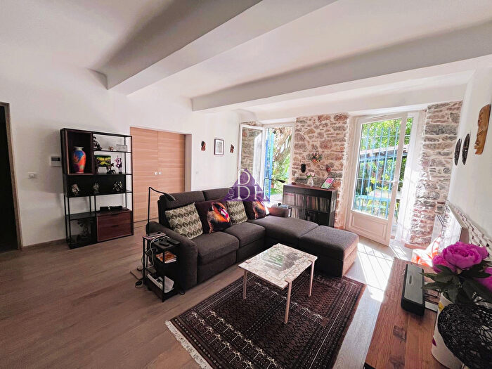 Hyères, Centre-ville : Appartement 3 pièces à vendre