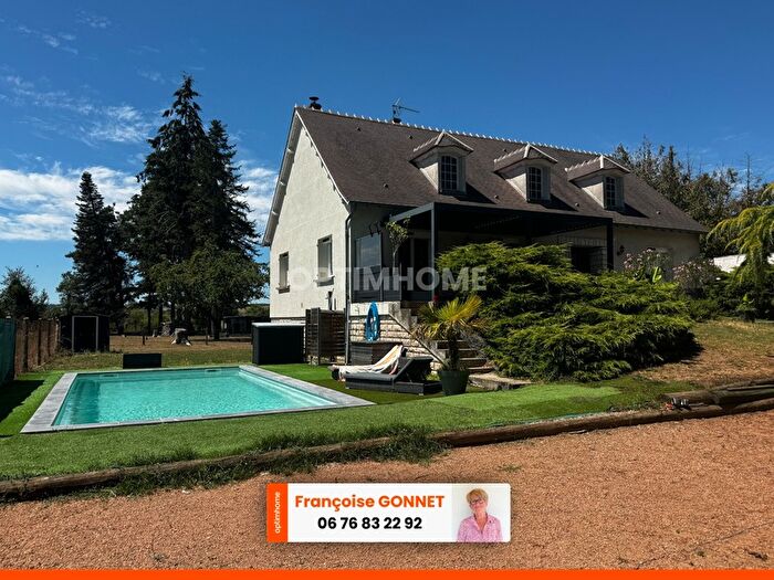 Saint-Pierre-les-Étieux - Maison 8 pièces à vendre