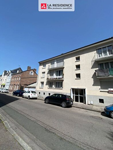 Centre Ville-Cathédrale, Évreux : Appartement 3 pièces à louer