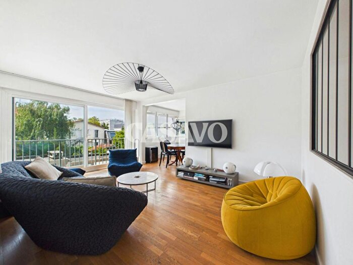 Garches, Buzenval - Appartement 5 pièces à vendre