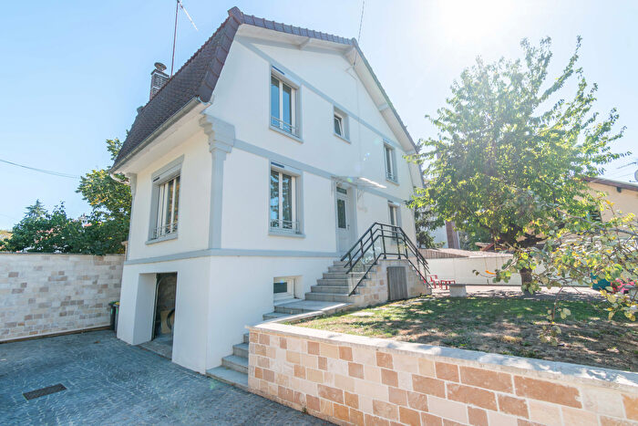 Maison 6 pièces à Montmorency, Centre Montmorency, à vendre